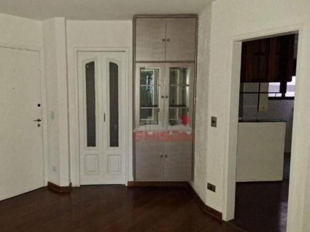 Apartamento em Cerqueira César com 68m²