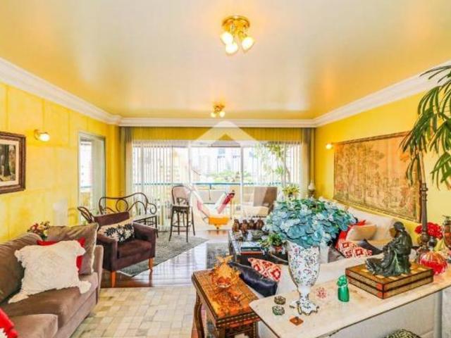 Apartamento em Chacara Santo Antonio