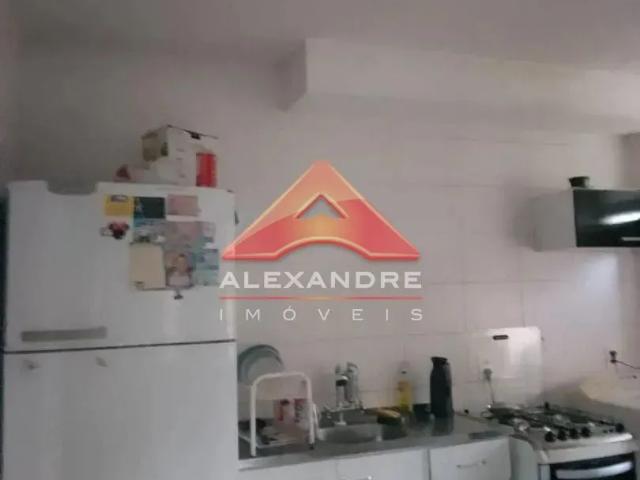 Apartamento em Chácaras Pousada do Vale, São José dos Campos/SP de 48m² 2 quartos à venda por R$ 169.000,00