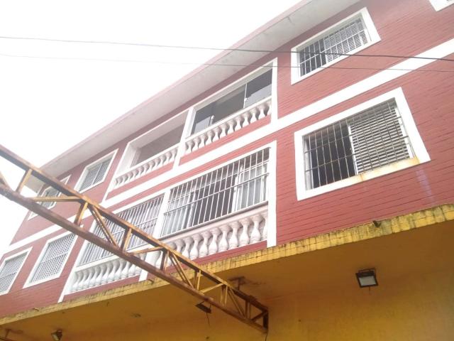 Apartamento em Cidade Ocian, Praia Grande/SP de 53m² 1 quartos à venda por R$ 233.000,00