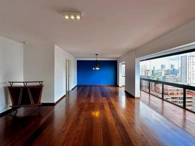 Apartamento em Cidade Monções São Paulo