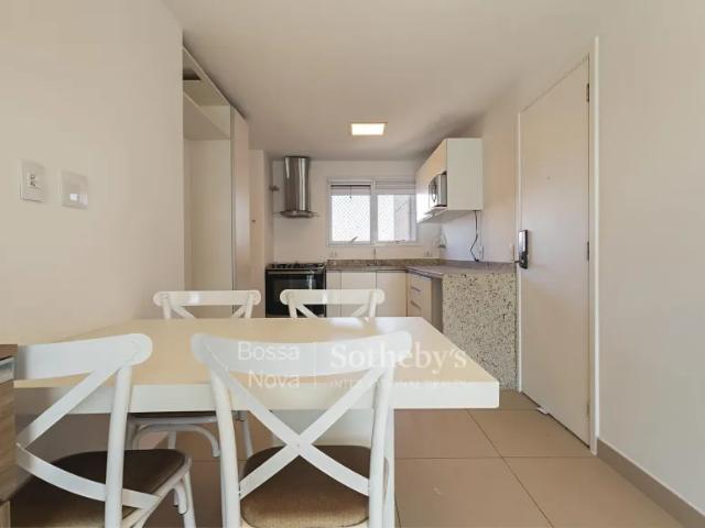Apartamento em condomínio com quadra de tênis e varanda gourmet