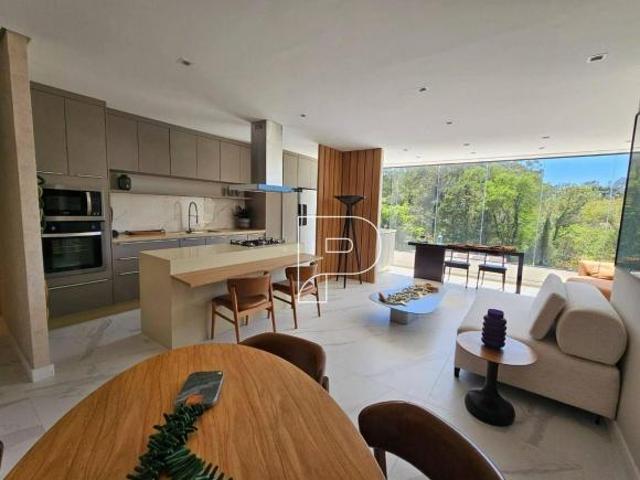Apartamento em condomínio na Granja Viana!