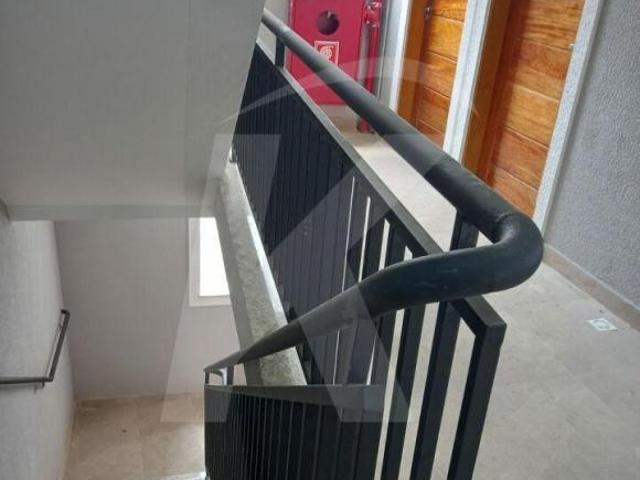 Apartamento em condomínio no Bairro de Vila Nivi