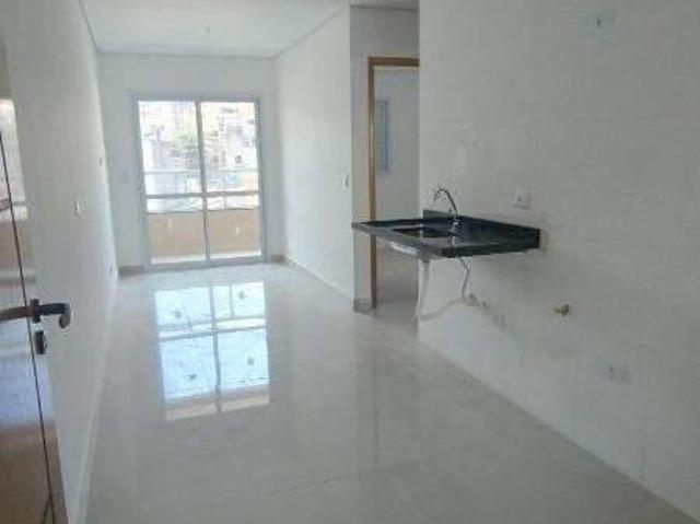 Apartamento em condomínio novo com 2 quartos e 1 vaga de garagem para moto
