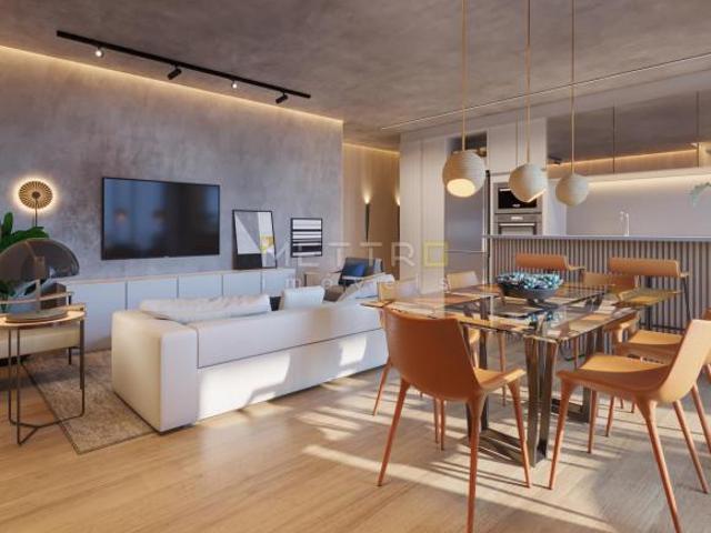 APARTAMENTO em Condominio Clube no Cabral Curiti