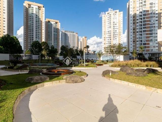 Apartamento em Condomínio Clube, no Ecoville