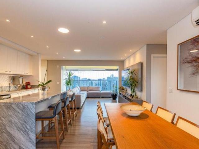 Apartamento em Condomínio Clube 2 Suites2 Vagas no Brooklin!