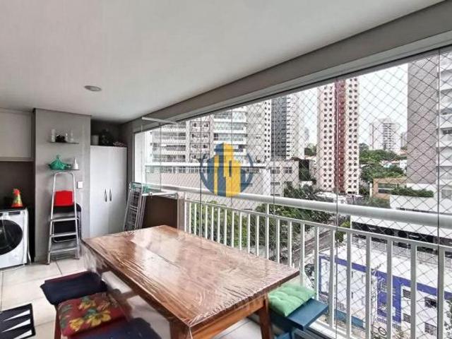Apartamento em Condomínio Clube