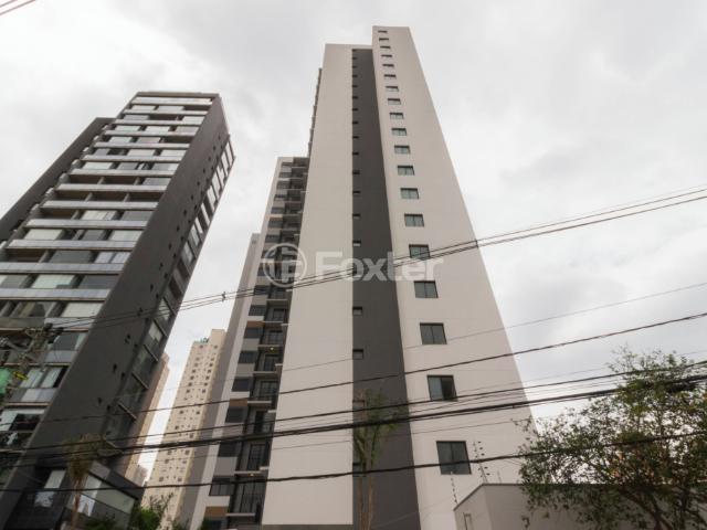 Apartamento em condomínio com 1 dormitórios em São Paulo