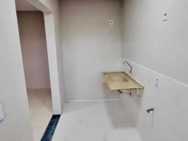 Apartamento em condomínio com 1 quarto, área de lazer completa – Condomínio Água Marinha, Campos do
