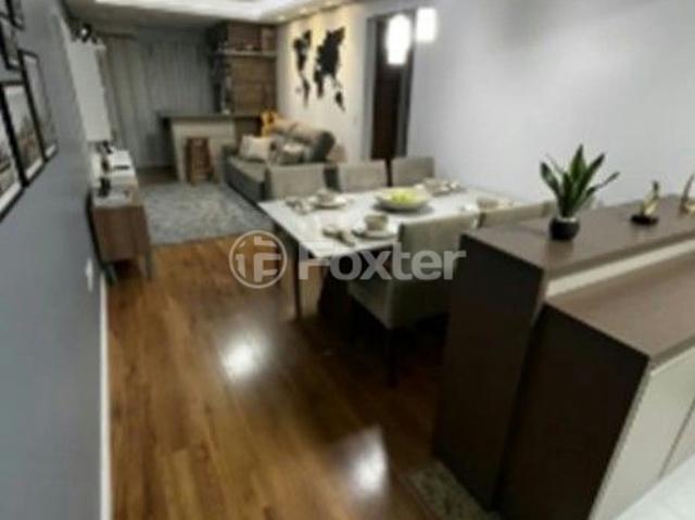 Apartamento em condomínio com 2 dormitórios em Porto Alegre