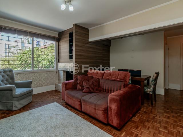 Apartamento em condomínio com 2 dormitórios em Porto Alegre