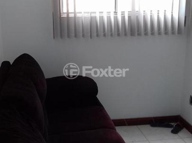 Apartamento em condomínio com 2 dormitórios em Porto Alegre