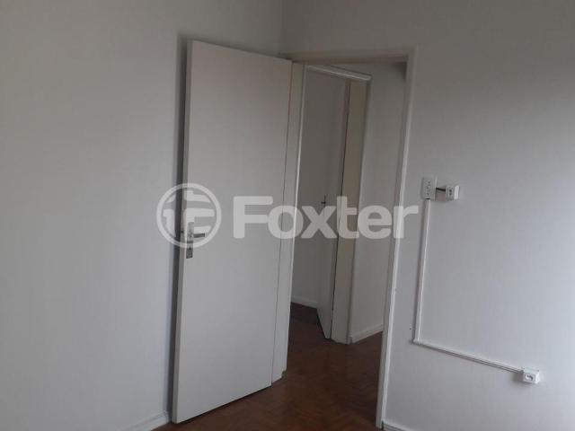 Apartamento em condomínio com 2 dormitórios em Porto Alegre