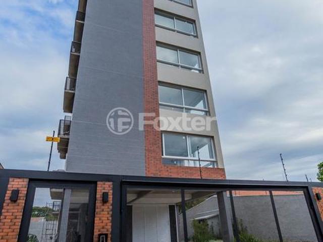Apartamento em condomínio com 2 dormitórios em Porto Alegre