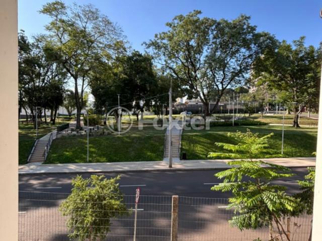 Apartamento em condomínio com 2 dormitórios em Porto Alegre