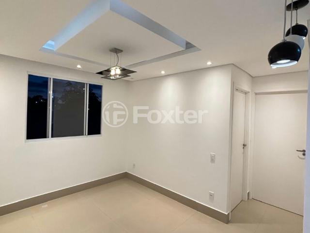 Apartamento em condomínio com 2 dormitórios em São Paulo
