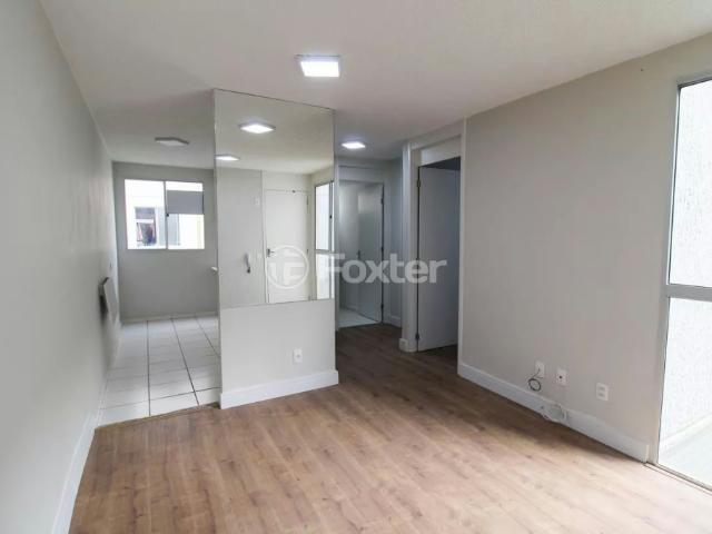 Apartamento em condomínio com 2 dormitórios em São Paulo