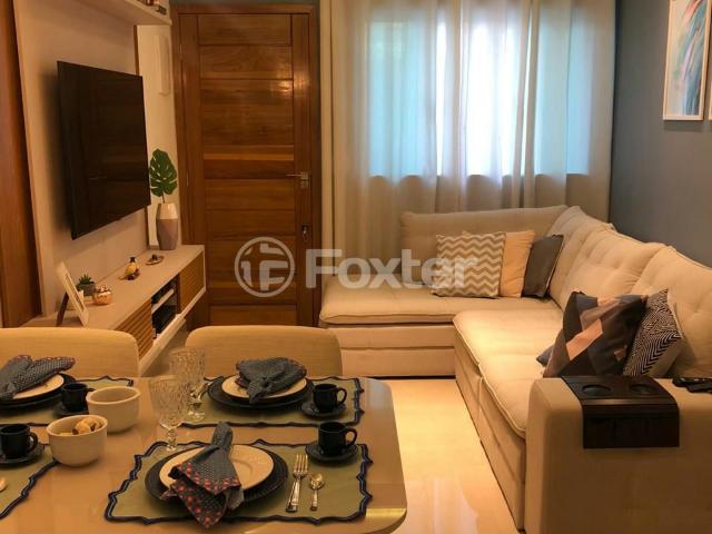 Apartamento em condomínio com 2 dormitórios em São Paulo