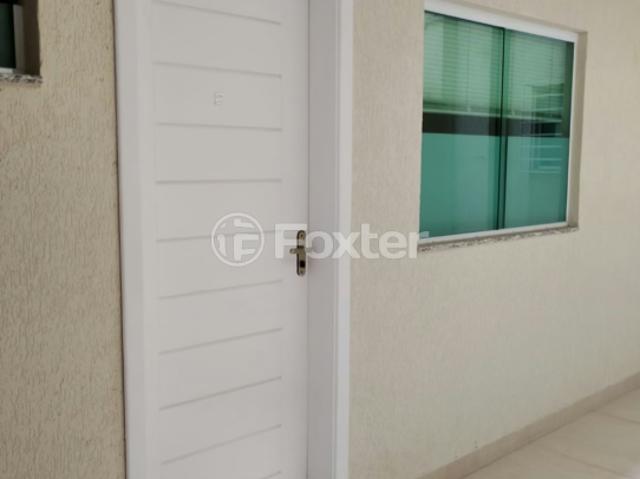 Apartamento em condomínio com 2 dormitórios em São Paulo