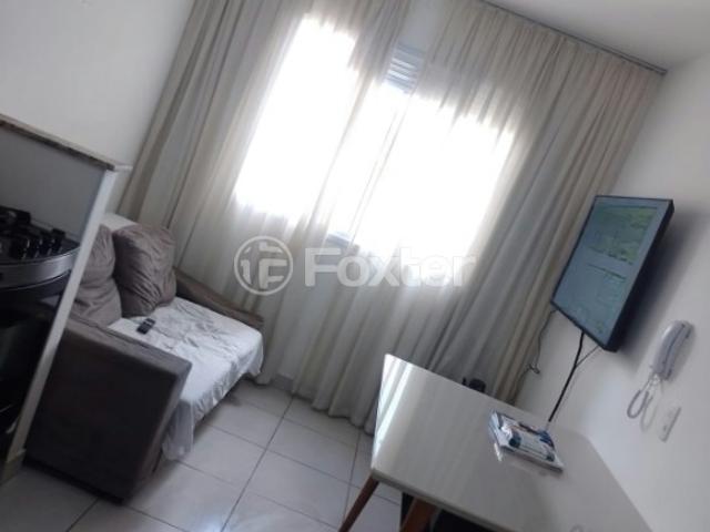 Apartamento em condomínio com 2 dormitórios em São Paulo