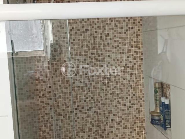 Apartamento em condomínio com 2 dormitórios em São Paulo