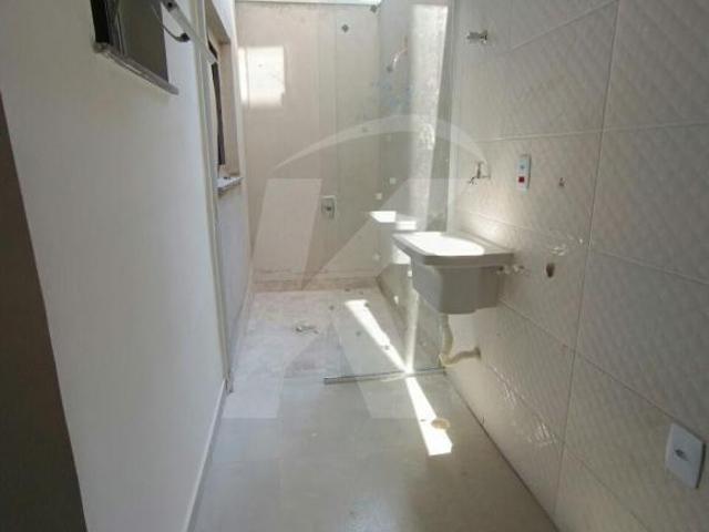 Apartamento em Condomínio com 2 Quartos, Quintal, 1 Vaga de Garagem próximo Shopping Santana Park