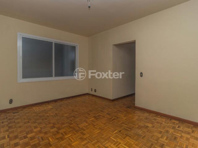Apartamento em condomínio com 3 dormitórios em Porto Alegre