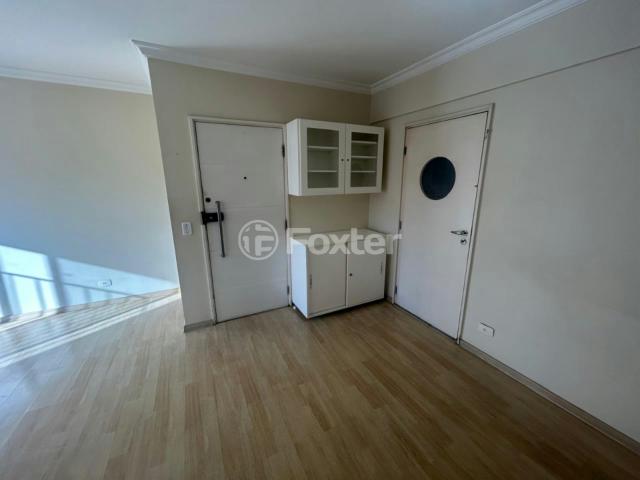 Apartamento em condomínio com 3 dormitórios em São Paulo