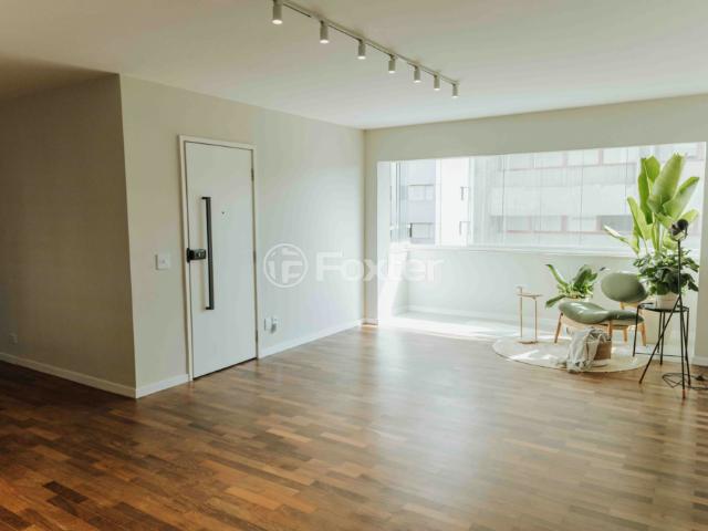 Apartamento em condomínio com 3 dormitórios em São Paulo