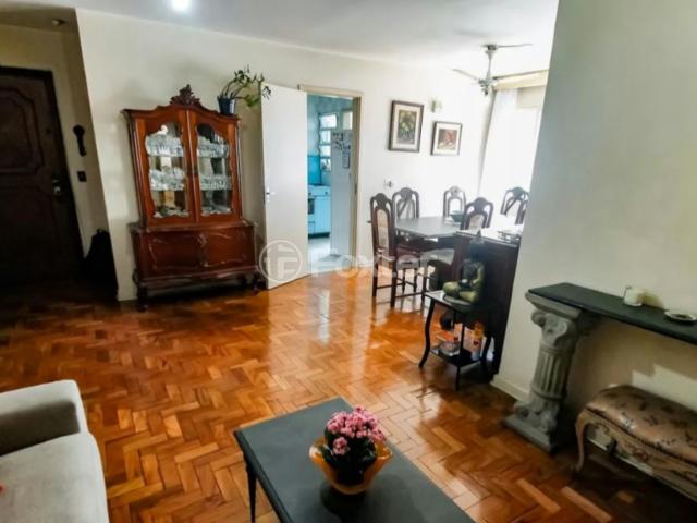 Apartamento em condomínio com 3 dormitórios em São Paulo