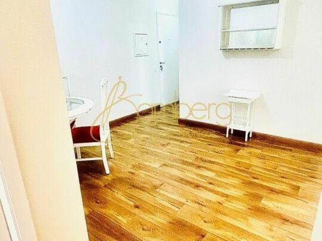 Apartamento em condomínio com torre única Santo Amaro
