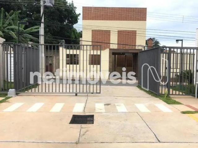 Apartamento em condominio de 2 quartos no Trevo Região da Pampula