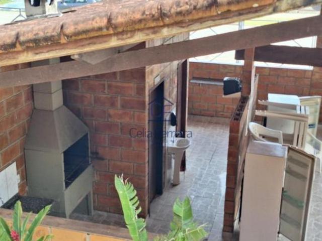 Apartamento em condomínio em excelente localização a 500m da praia Martim de Sá Caraguatatuba/SP