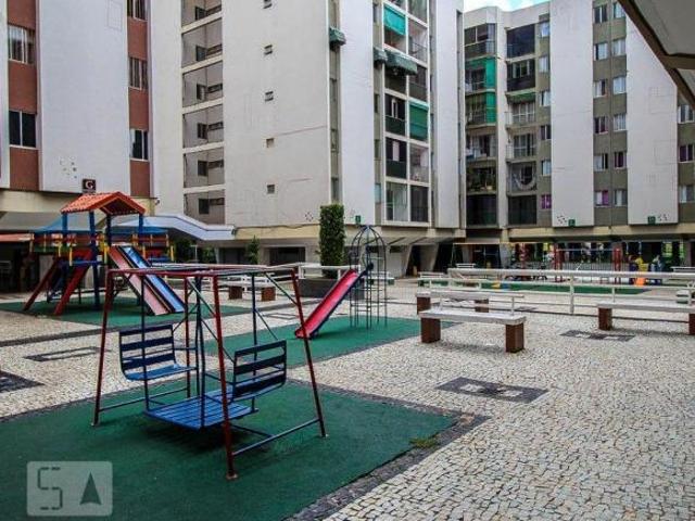Excelente apartamento em condomínio fechado elevador vaga de garagem