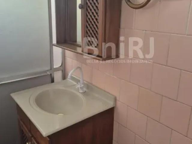 Apartamento em condomínio fechado