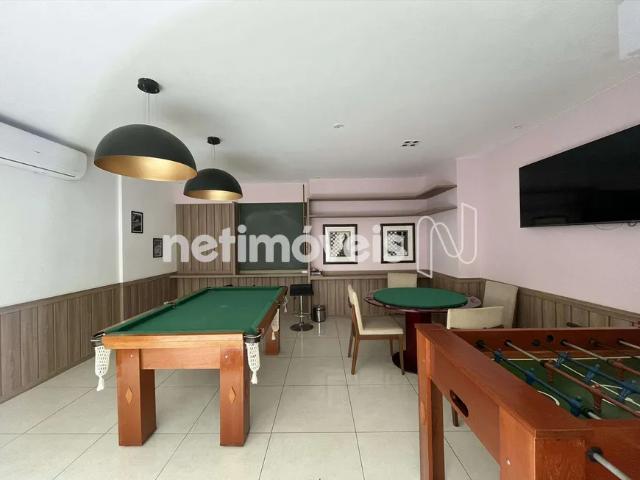 Apartamento de 02 quartos em condomínio fechado no Anil/Jacarépagua
