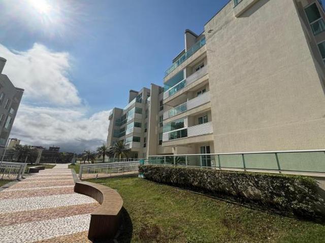 Apartamento em condomínio frente mar no Balneário Flórida Matinhos Pr