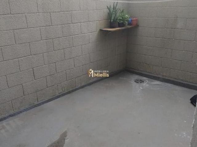 Apartamento em condomínio