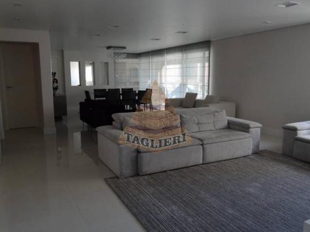 Apartamento em condominio 3 Suítes, 4 Vagas, varanda gourmet Tatuapé