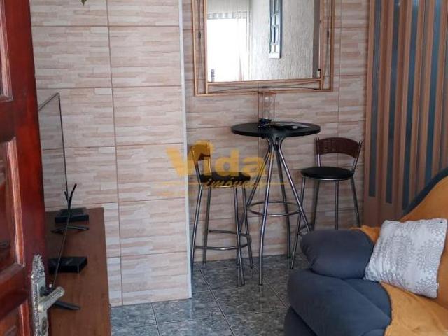 Apartamento em Conjunto Habitacional Presidente Castelo Branco Carapicuíba