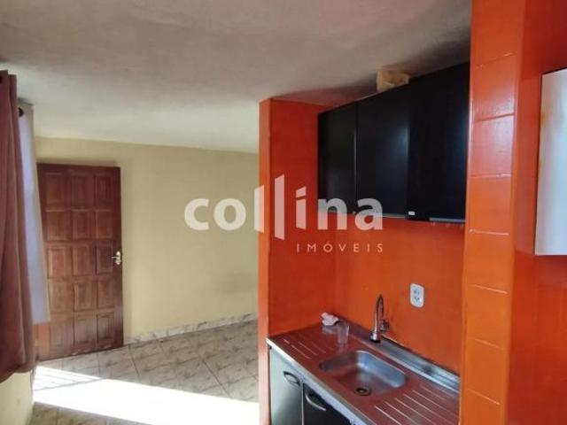 Apartamento em Conjunto Habitacional Presidente Castelo Branco, Carapicuíba/SP de 38m² 2 quartos à v