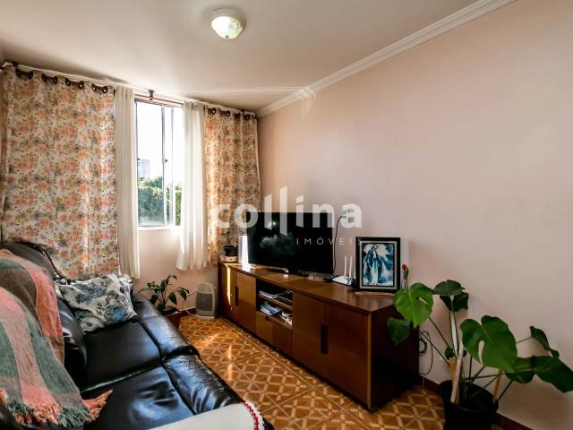 Apartamento em Conjunto Habitacional Presidente Castelo Branco, Carapicuíba/SP de 44m² 2 quartos à venda por R$ 139.900,00