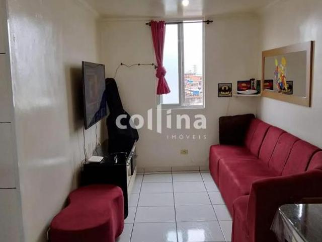 Apartamento em Conjunto Habitacional Presidente Castelo Branco, Carapicuíba/SP de 52m² 2 quartos à v