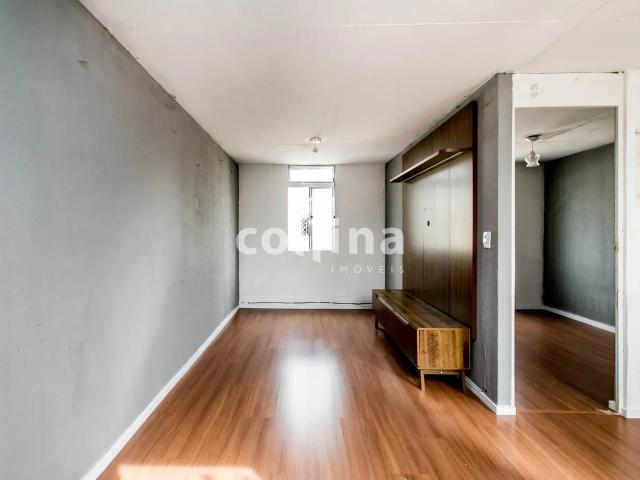 Apartamento em Conjunto Habitacional Presidente Castelo Branco, Carapicuíba/SP de 52m² 2 quartos à venda por R$ 211.000,00