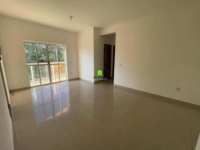 Apartamento em Conjunto Oví­dio Guerra