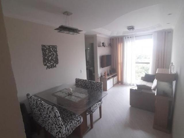 Apartamento em Conjunto Residencial Vista Verde São Paulo
