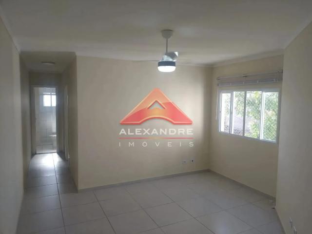 Apartamento em Conjunto Residencial Galo Branco, São José dos Campos/SP de 50m² 2 quartos à venda por R$ 229.000,00
