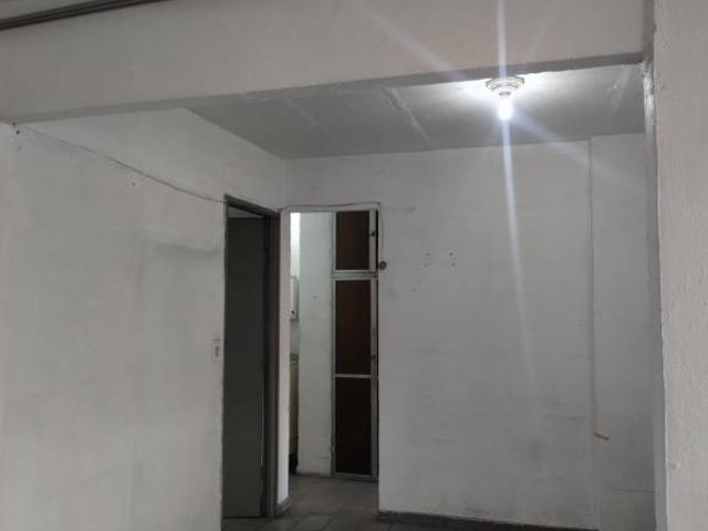 Apartamento em Conjunto Residencial José Bonifácio, São Paulo/SP